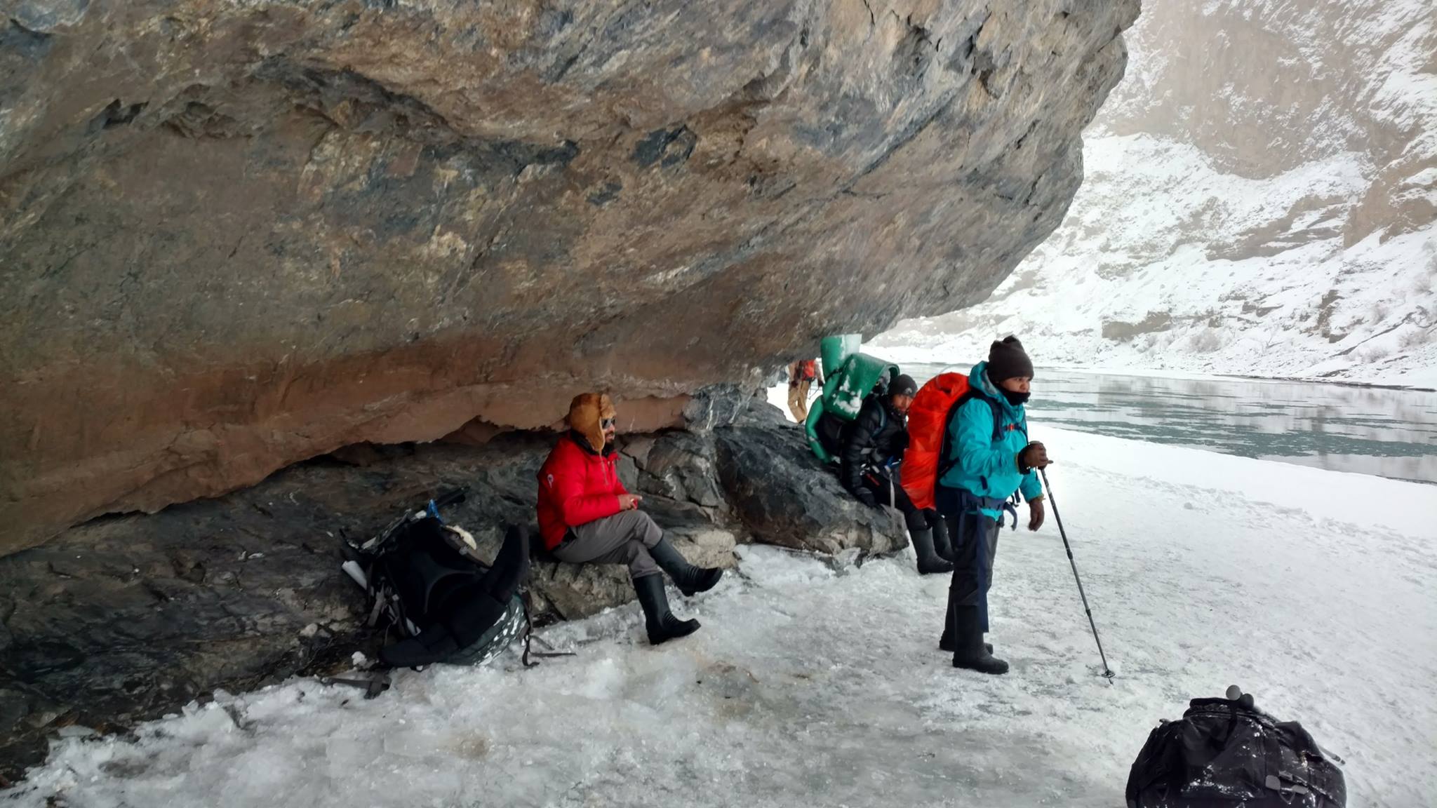 The breathtaking Chadar Trek: In Pictures - Advensure Blog